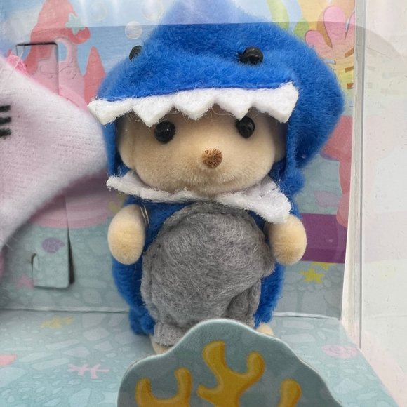 Sylvanian Families | Toys | Calico Critters Undersea Shark Baby Friends ...
